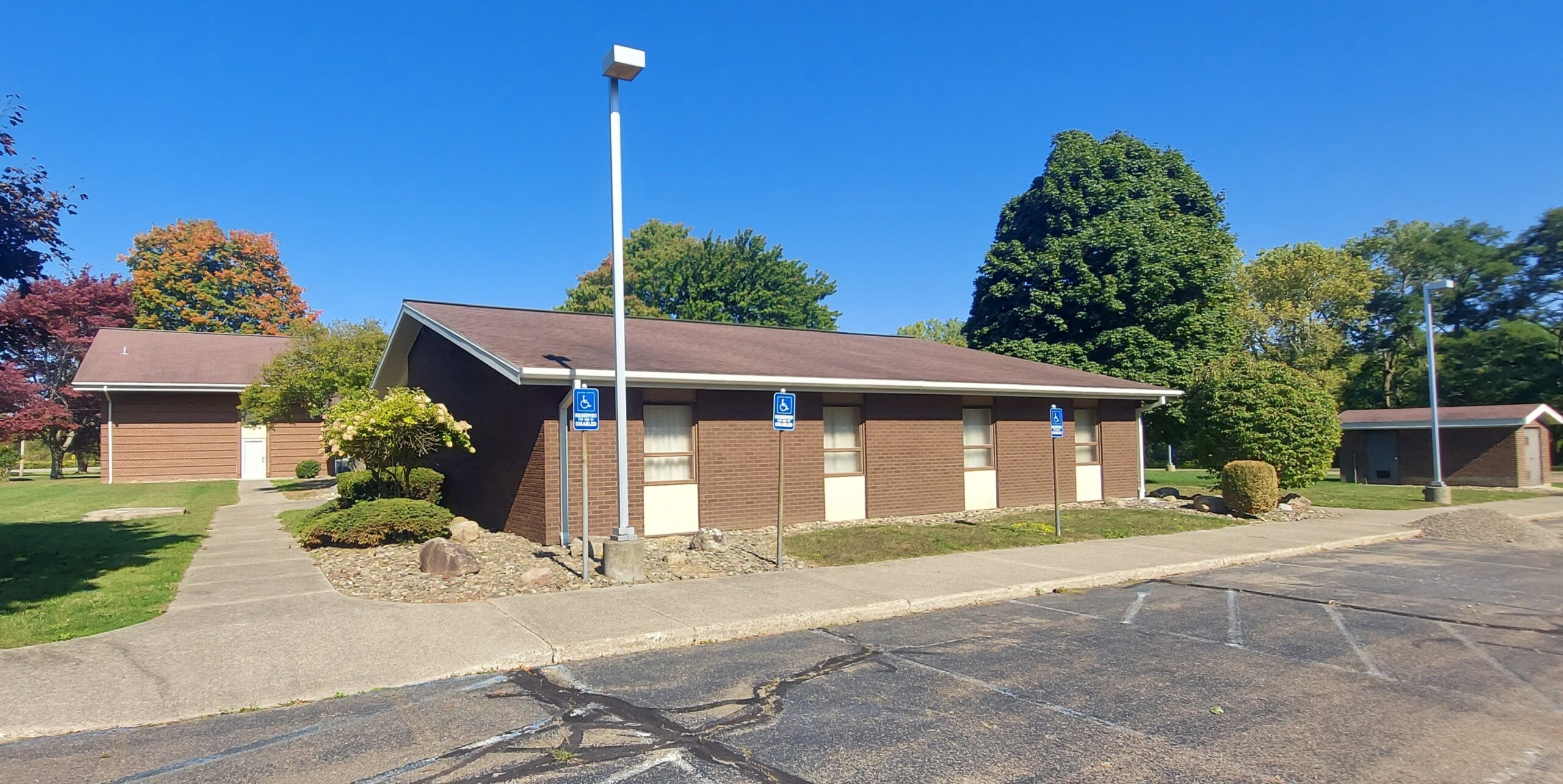 Pomfret completes town hall building buy | News, Sports, Jobs ...